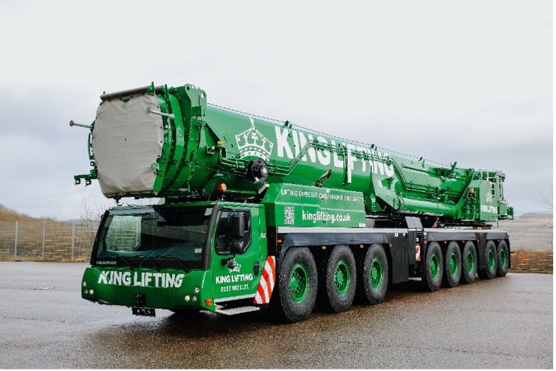 New 700 Tonne Heavy Lift Crane Added to Fleet | King Lifting